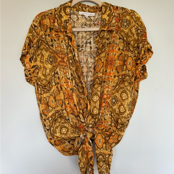 Jane and Delancey | Tops | Jane And Delancey Geometric Button Up Blouse ...